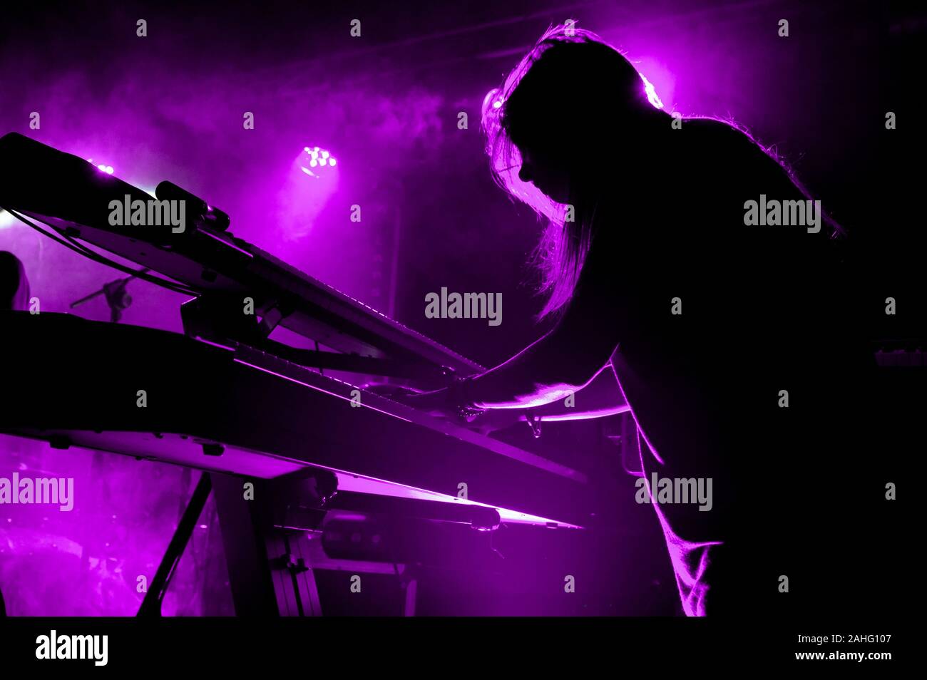 Female keyboards hi-res stock photography and images - Alamy
