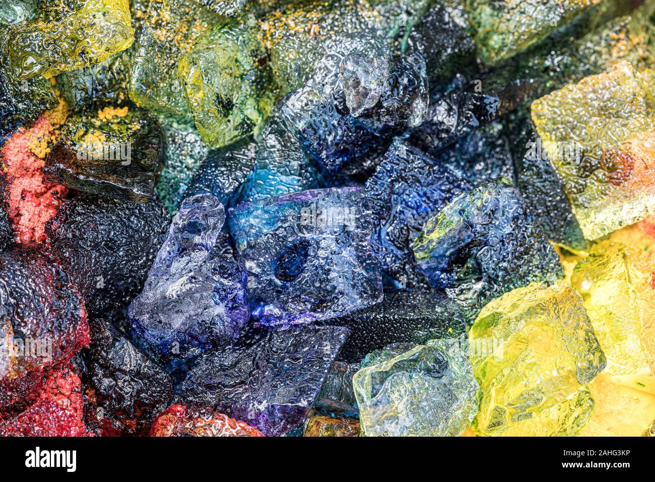 Ice dyeing cubes hi-res stock photography and images - Alamy
