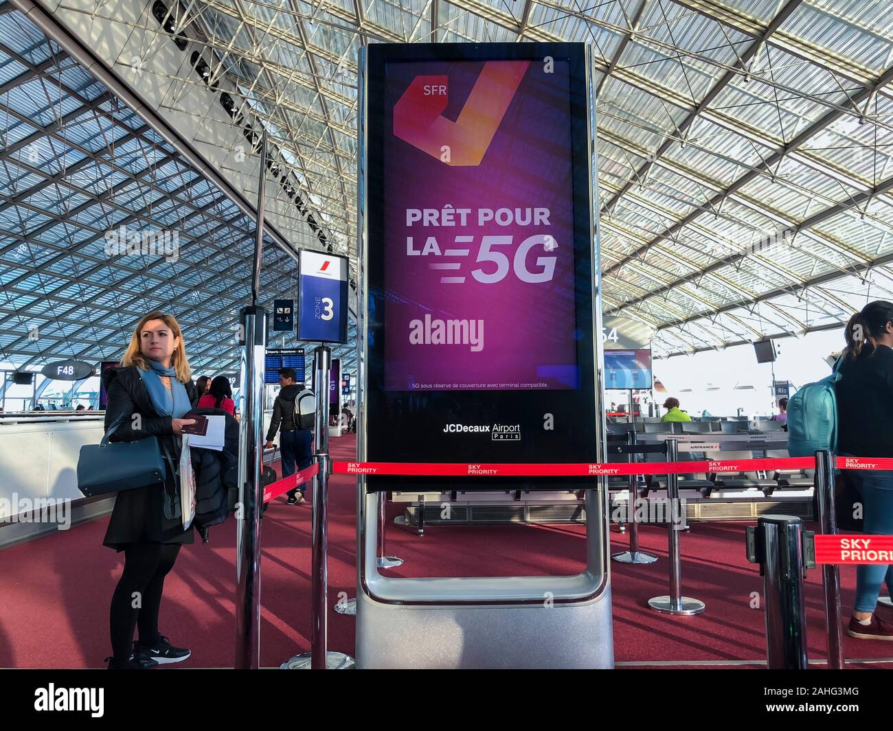 2 outdoor advertising posters hi-res stock photography and images - Alamy