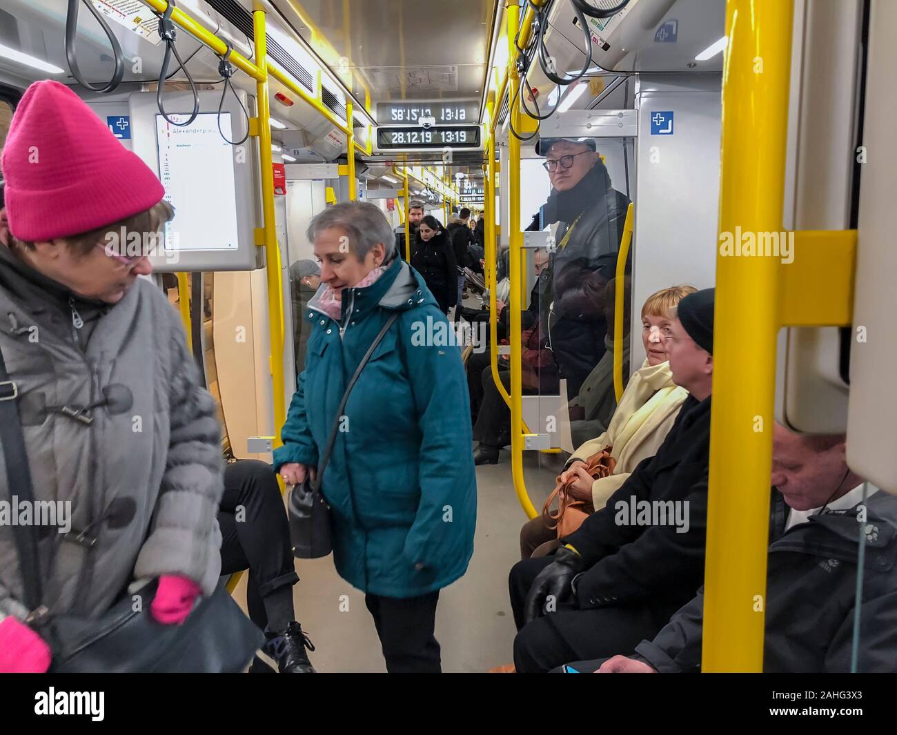 Sitting public transportation modern traveling adults lighting design ...