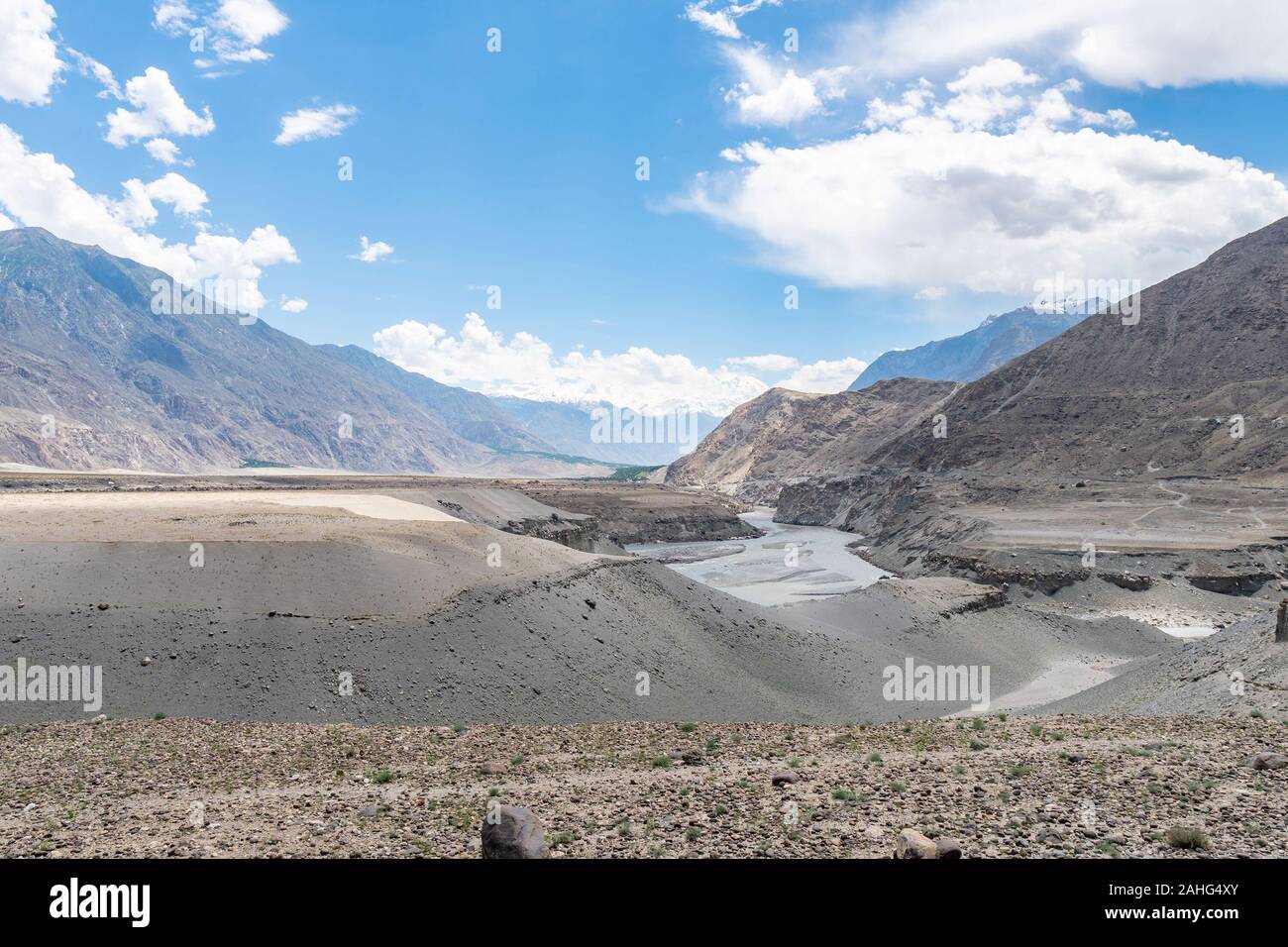 Indus river gorge hi-res stock photography and images - Alamy