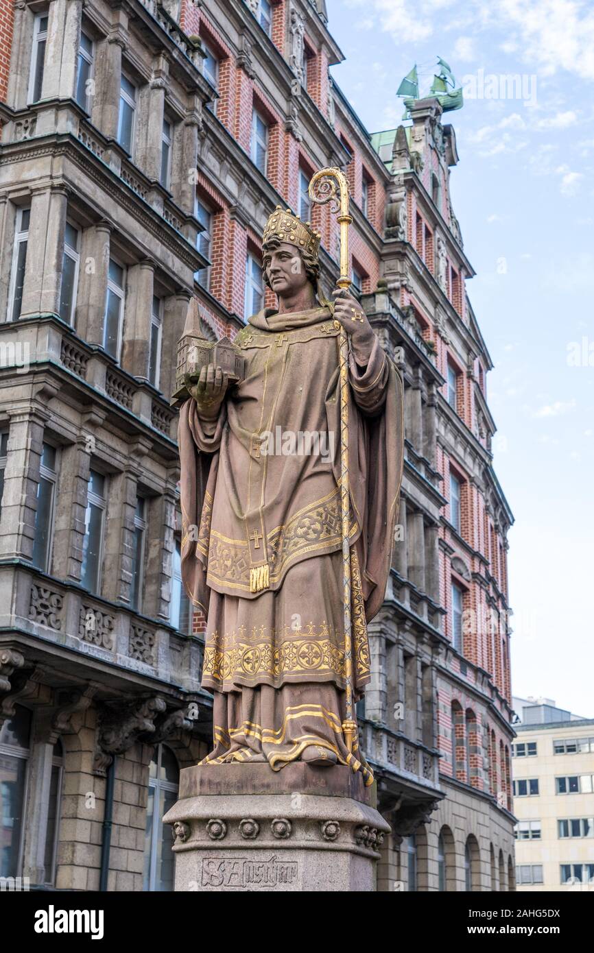 The historic bishop Ansgar statue on Trostbrucke bridge in Hamburg ...