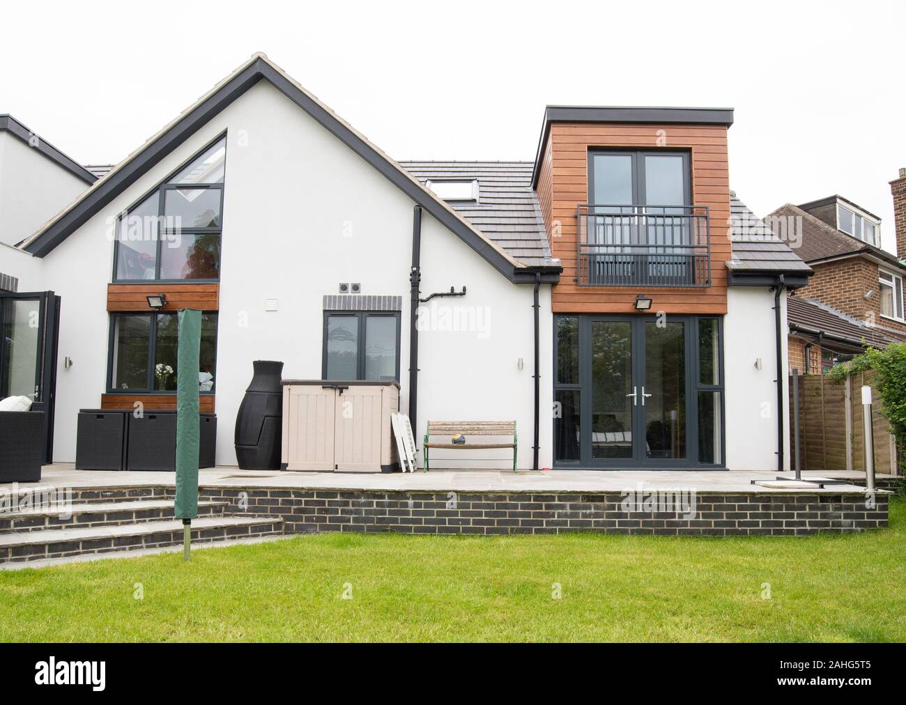 Bespoke features hi-res stock photography and images - Alamy