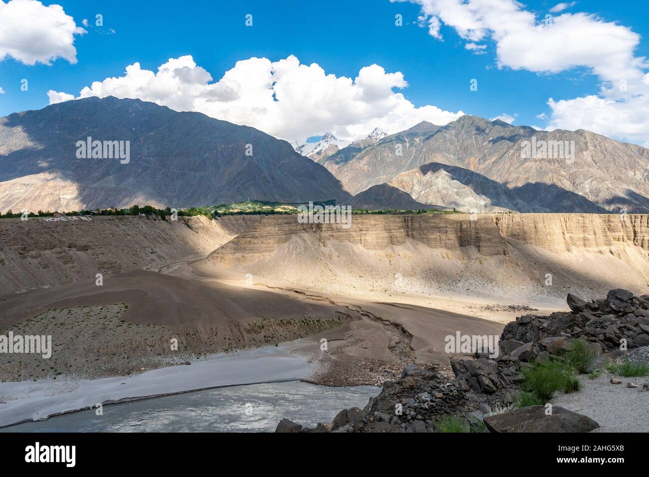 Indus river pakistan gilgit hi-res stock photography and images - Alamy