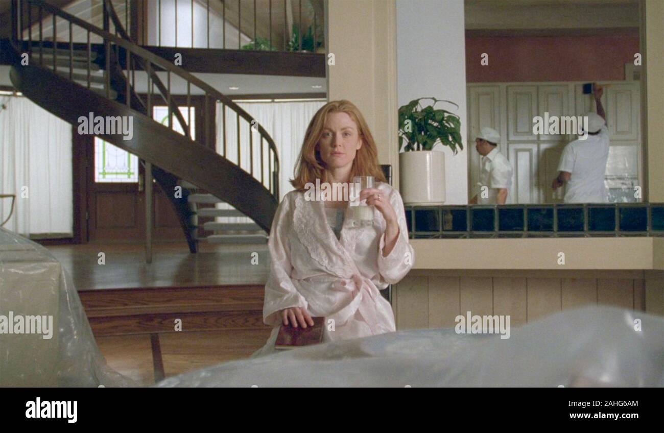 SAFE 1995 Sony Pictures Classic film with Julianne Moore Stock Photo ...
