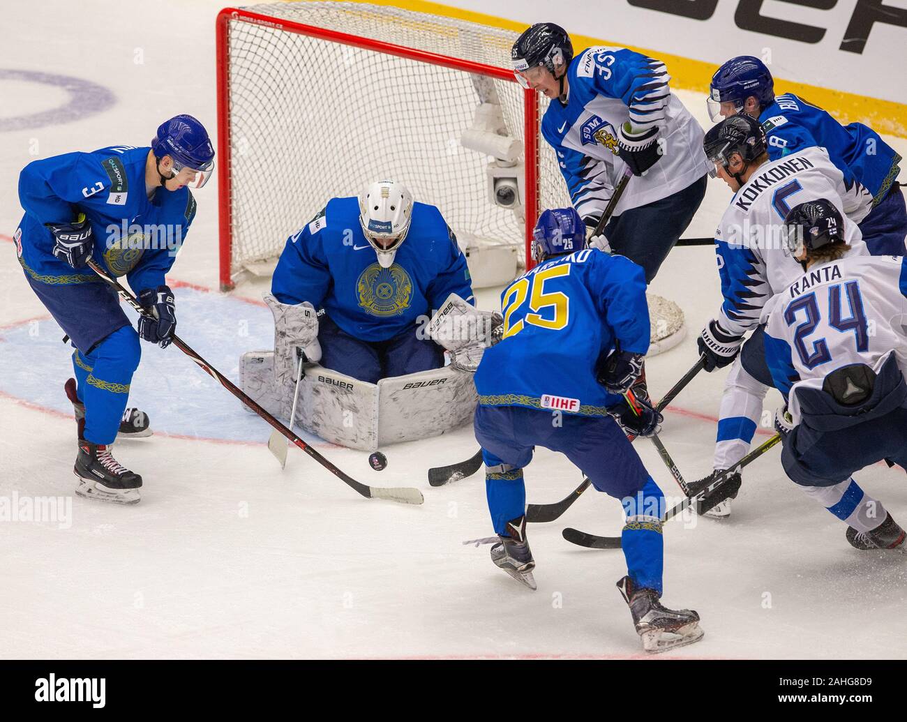 Vladimir bondarenko hi-res stock photography and images - Alamy