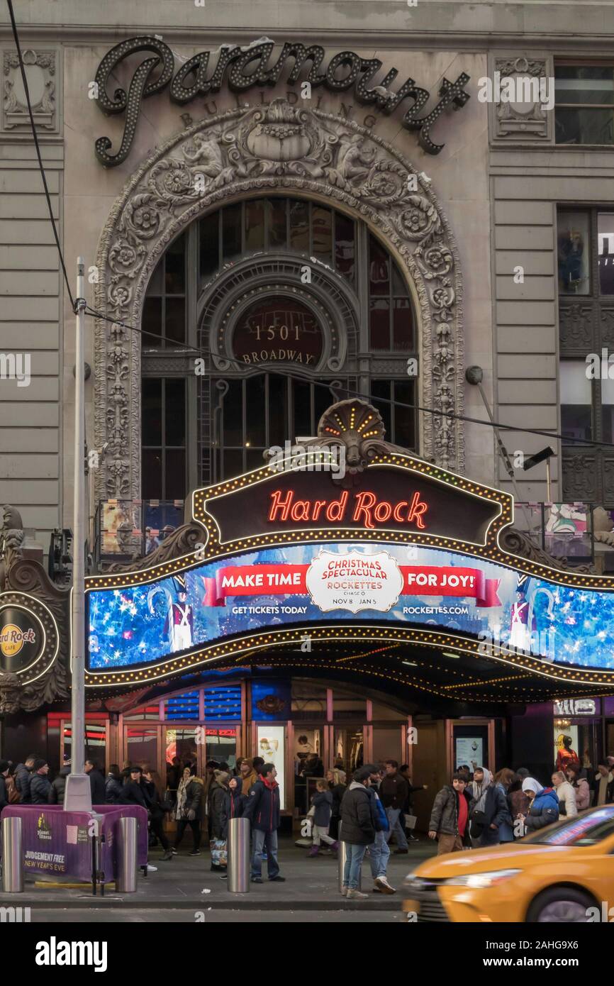 Hard Rock Cafe Facade, Times Square, NYC, USA Stock Photo - Alamy