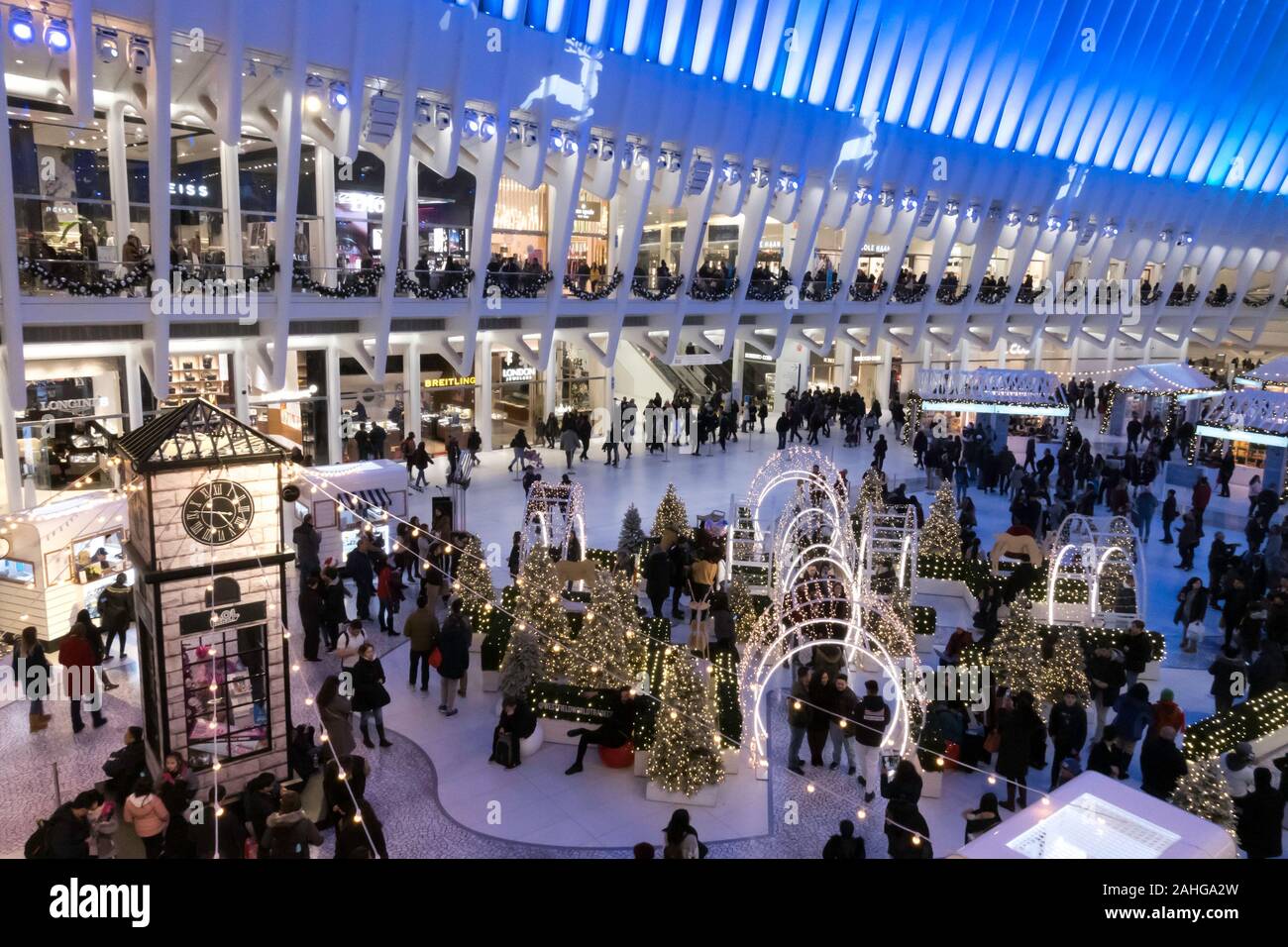 Oculus at dusk hi-res stock photography and images - Alamy