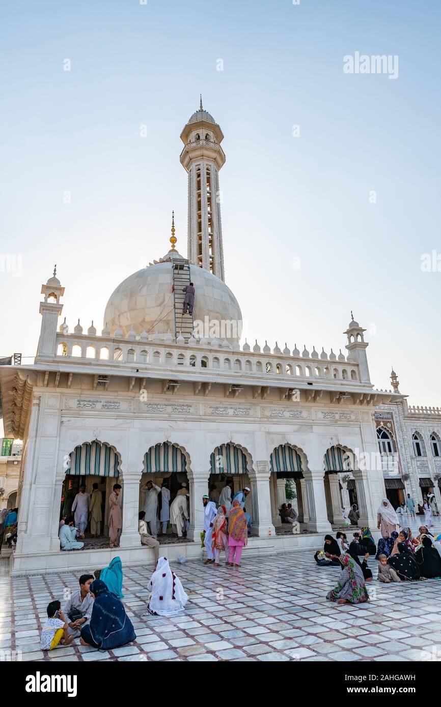 Islamabad Jama Masjid Golra Sharif Mosque Picturesque Breathtaking View ...