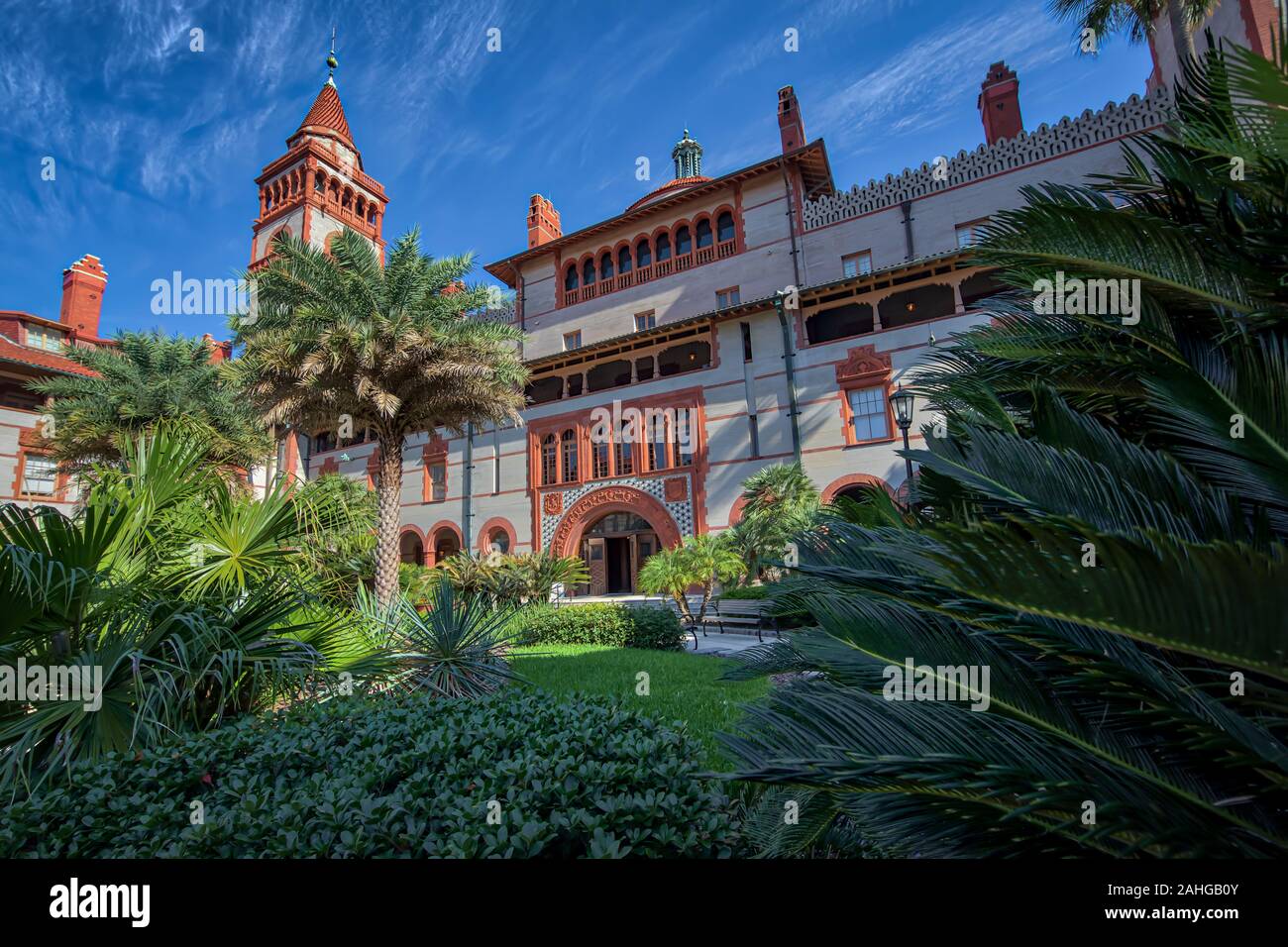Educational architecture hi-res stock photography and images - Alamy