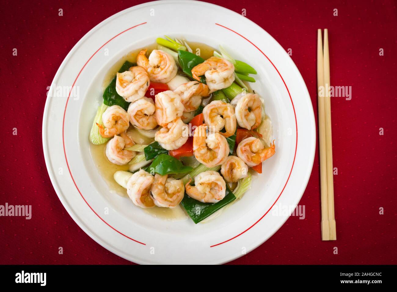 Gourmet seafood chinese stir fried prawns hi-res stock photography and ...