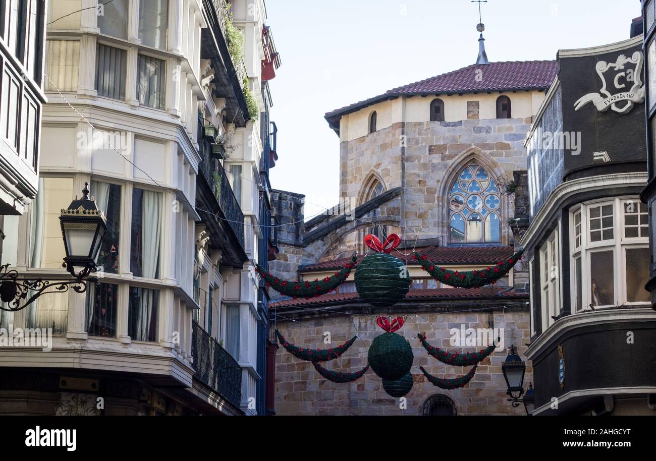 Bilbao cathedral of santiago hi-res stock photography and images - Alamy
