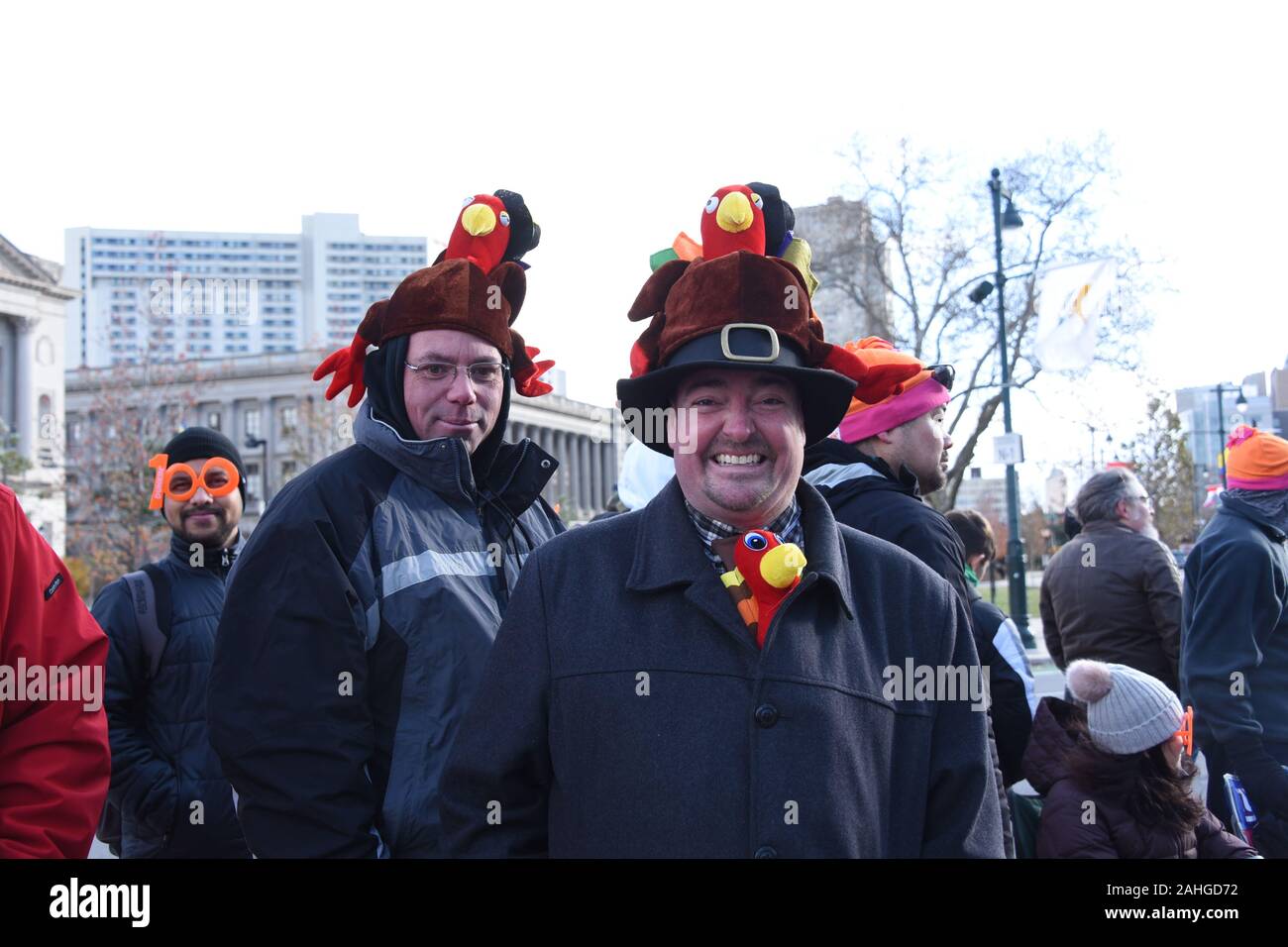 Dunkin donuts thanksgiving day parade hi-res stock photography and ...