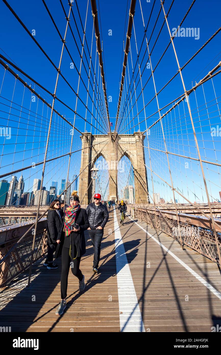 Business people walking over bridge hi-res stock photography and images ...