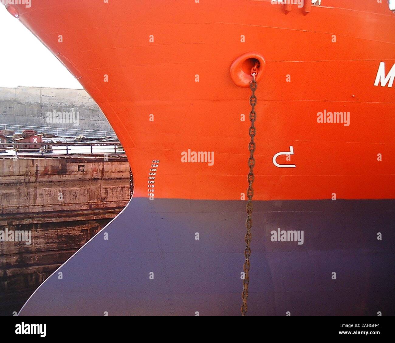 Anchor hawse pipe hi-res stock photography and images - Alamy