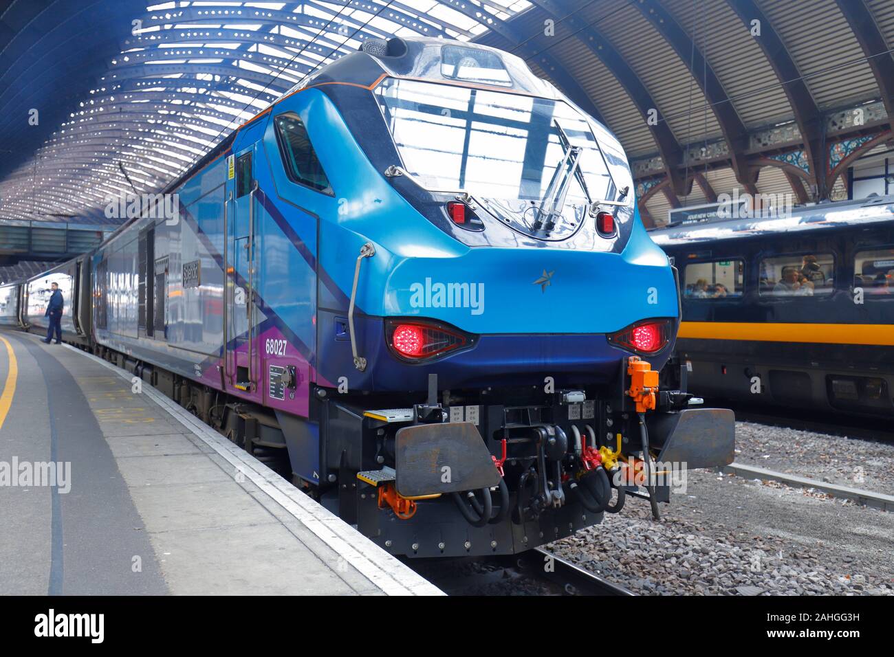 A rail class 68 engine 68027 operated by Transpennine Express, seen ...