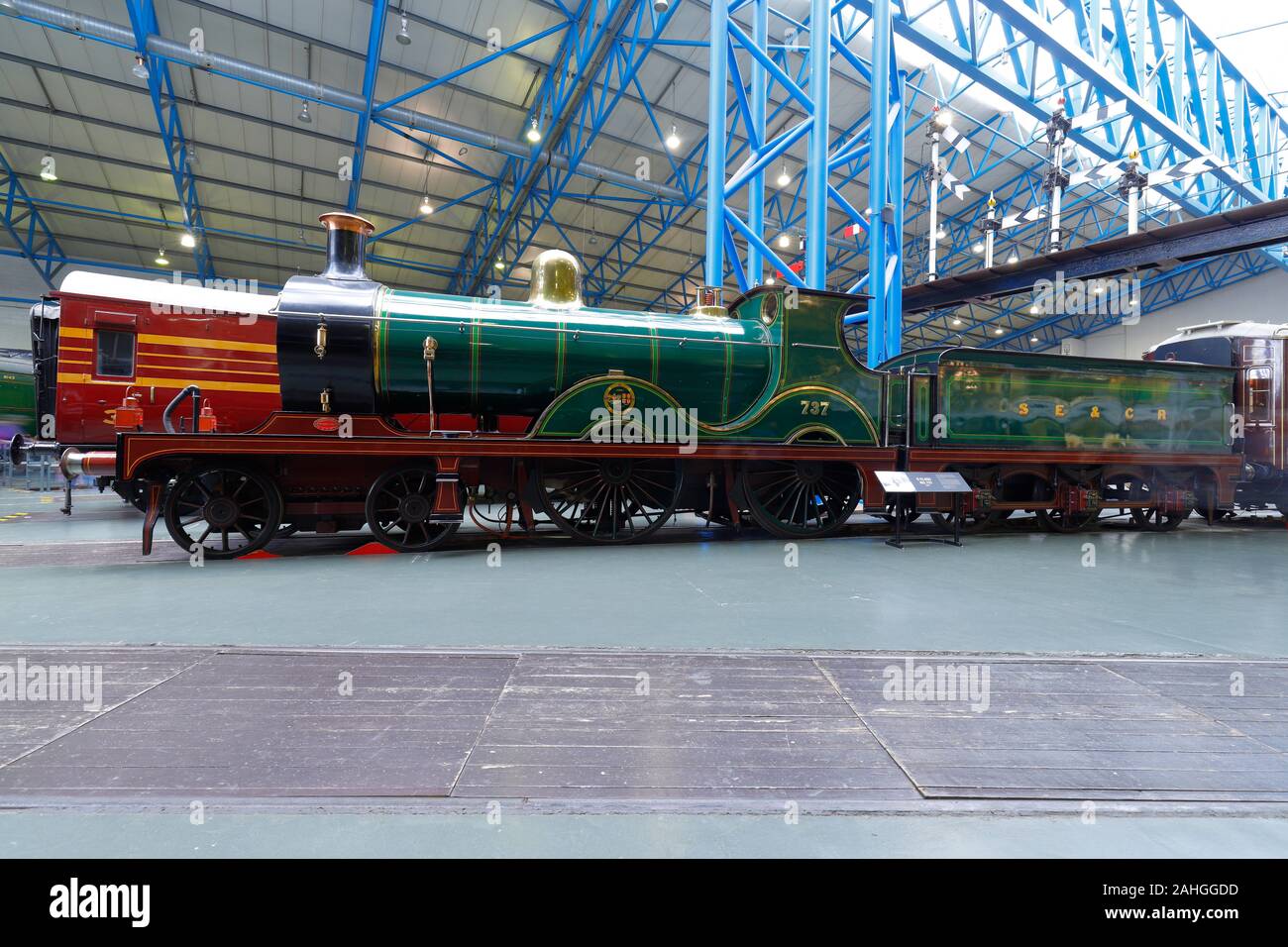 D Class Steam Train 737 in the Great Hall of the National Railway ...