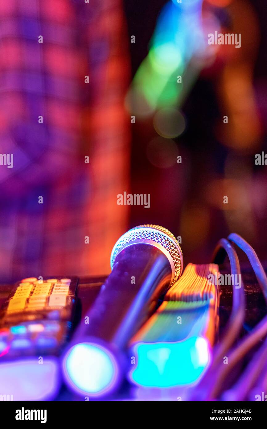 Live studio public hi-res stock photography and images - Alamy