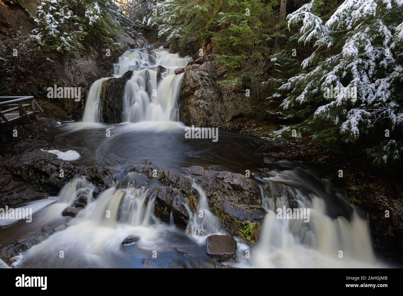 Golden hour waterfall High Resolution Stock Photography and Images - Alamy