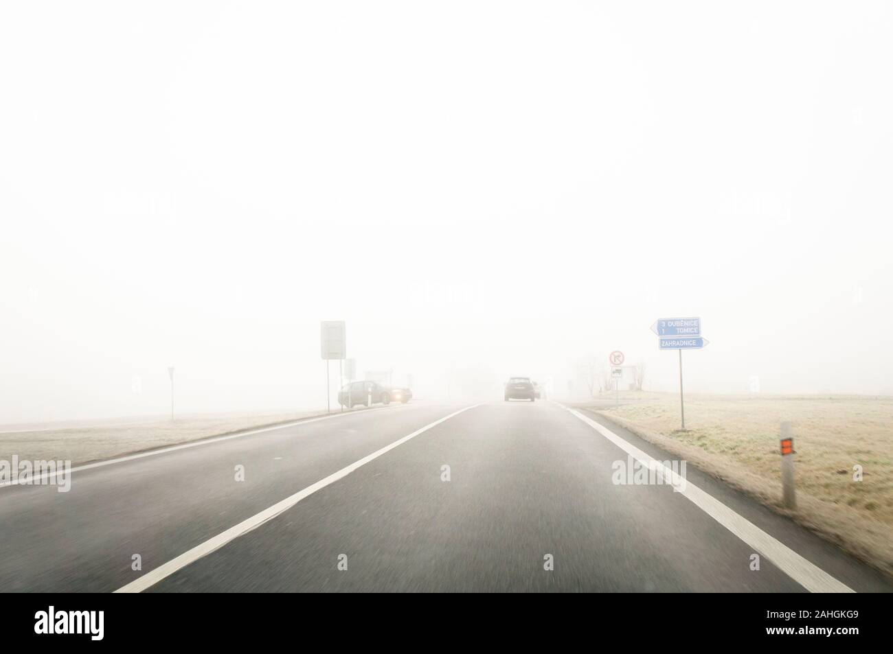 thick, heavy, dense fog, winter, European route E55, crossing, turn to ...