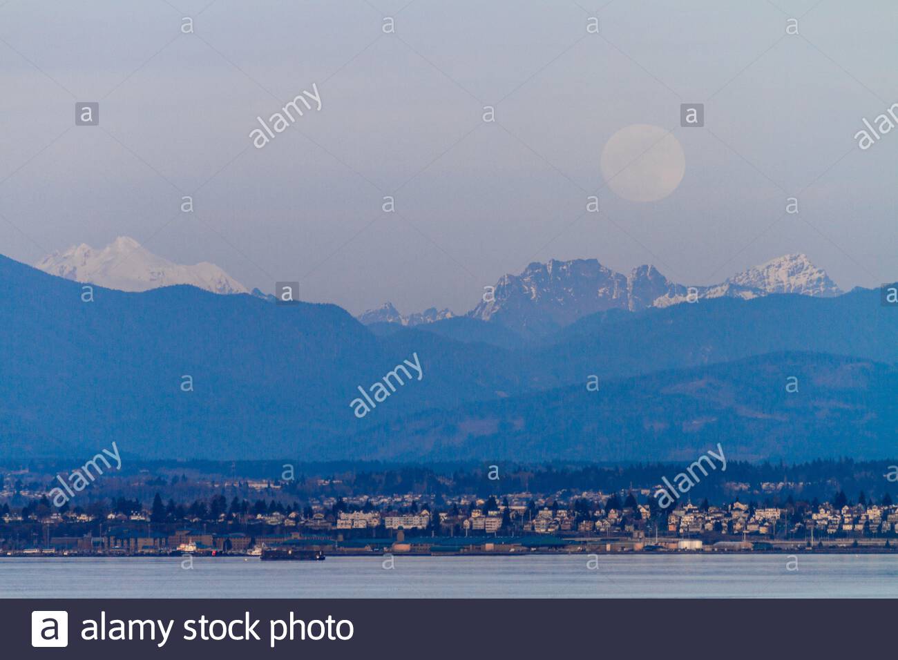 Ring Of Fire Pacific High Resolution Stock Photography and Images - Alamy