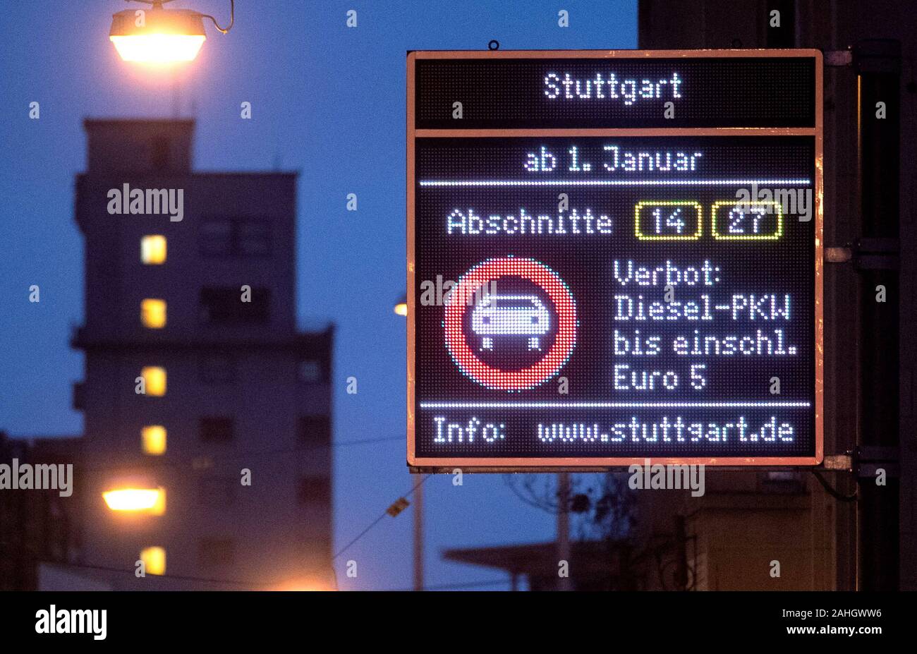 Exit routes hi-res stock photography and images - Alamy