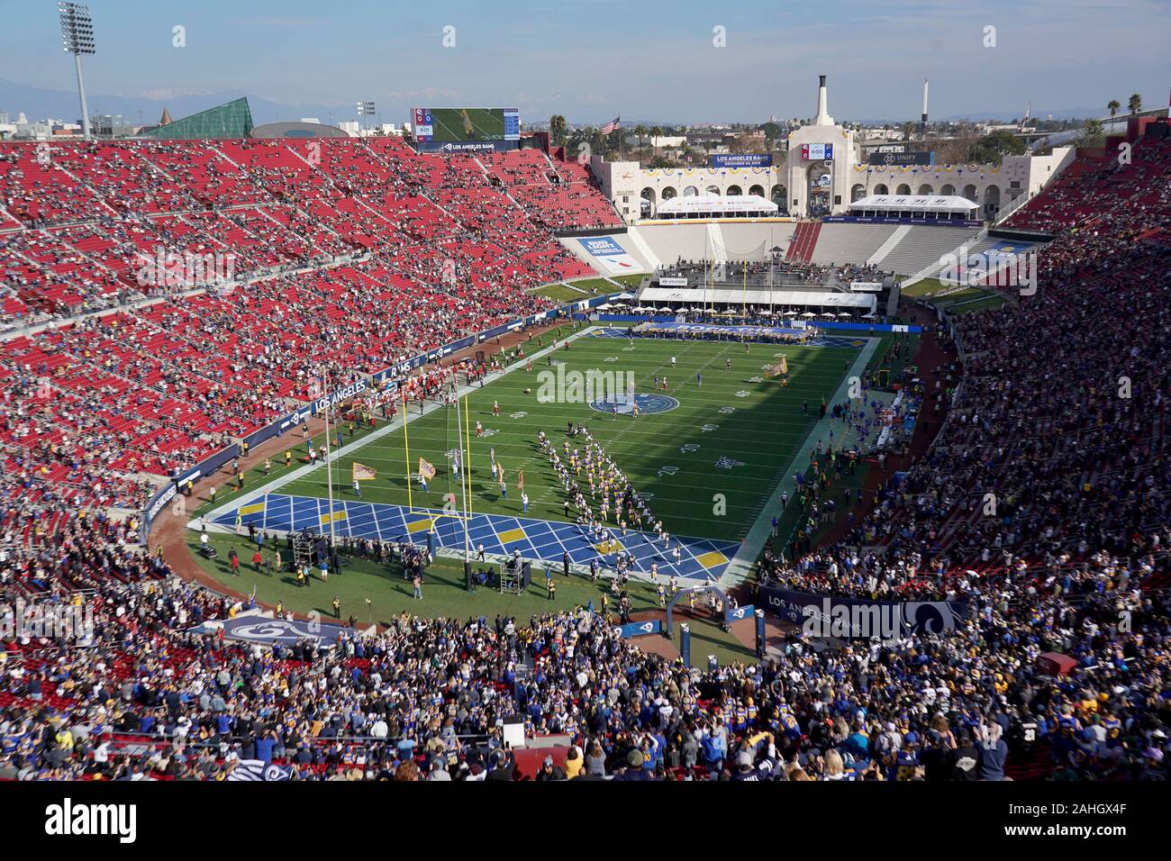 La memorial coliseum hi-res stock photography and images - Alamy