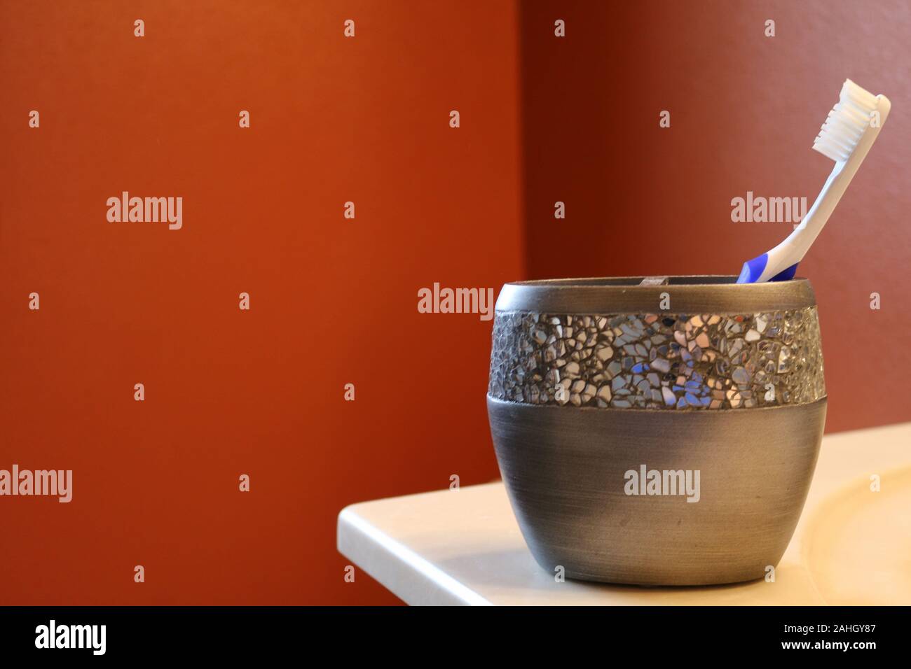 Toothbrush blue bristles toothpaste hi-res stock photography and images ...