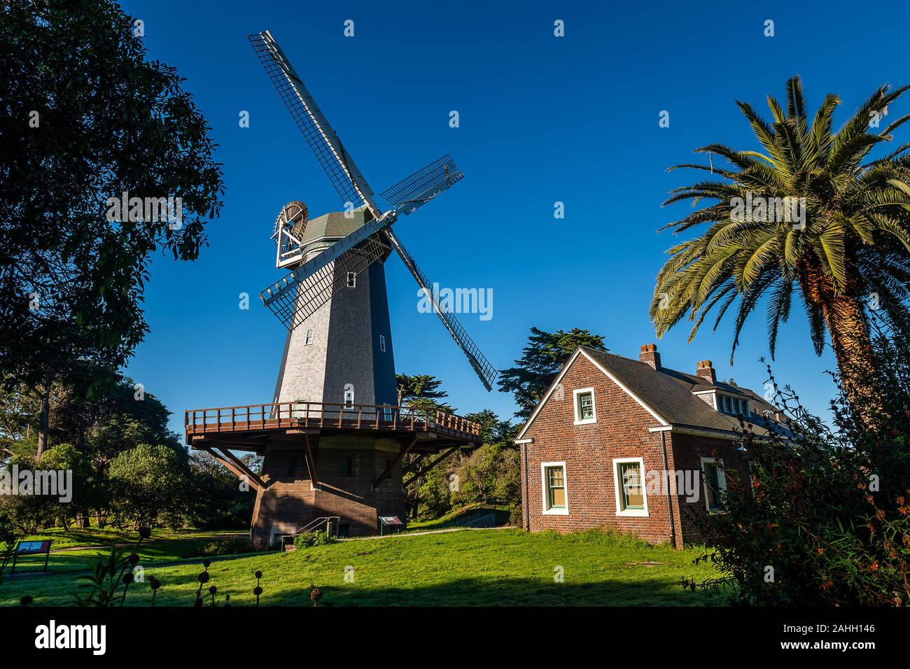 Golden gate park icon hi-res stock photography and images - Alamy