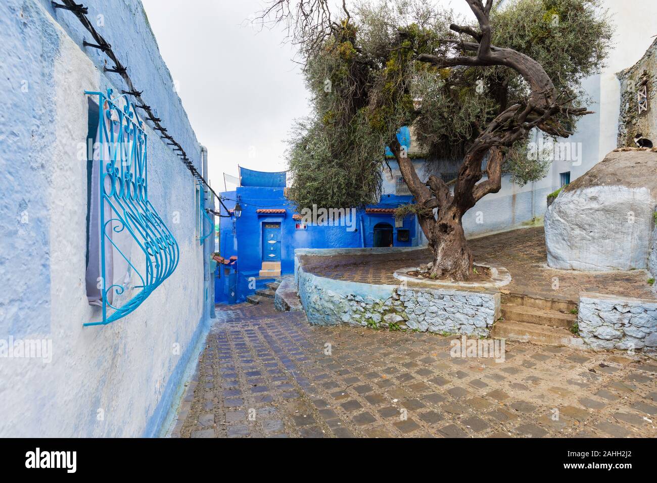 Traditional and typical moroccan architectural details in Africa Narrow ...