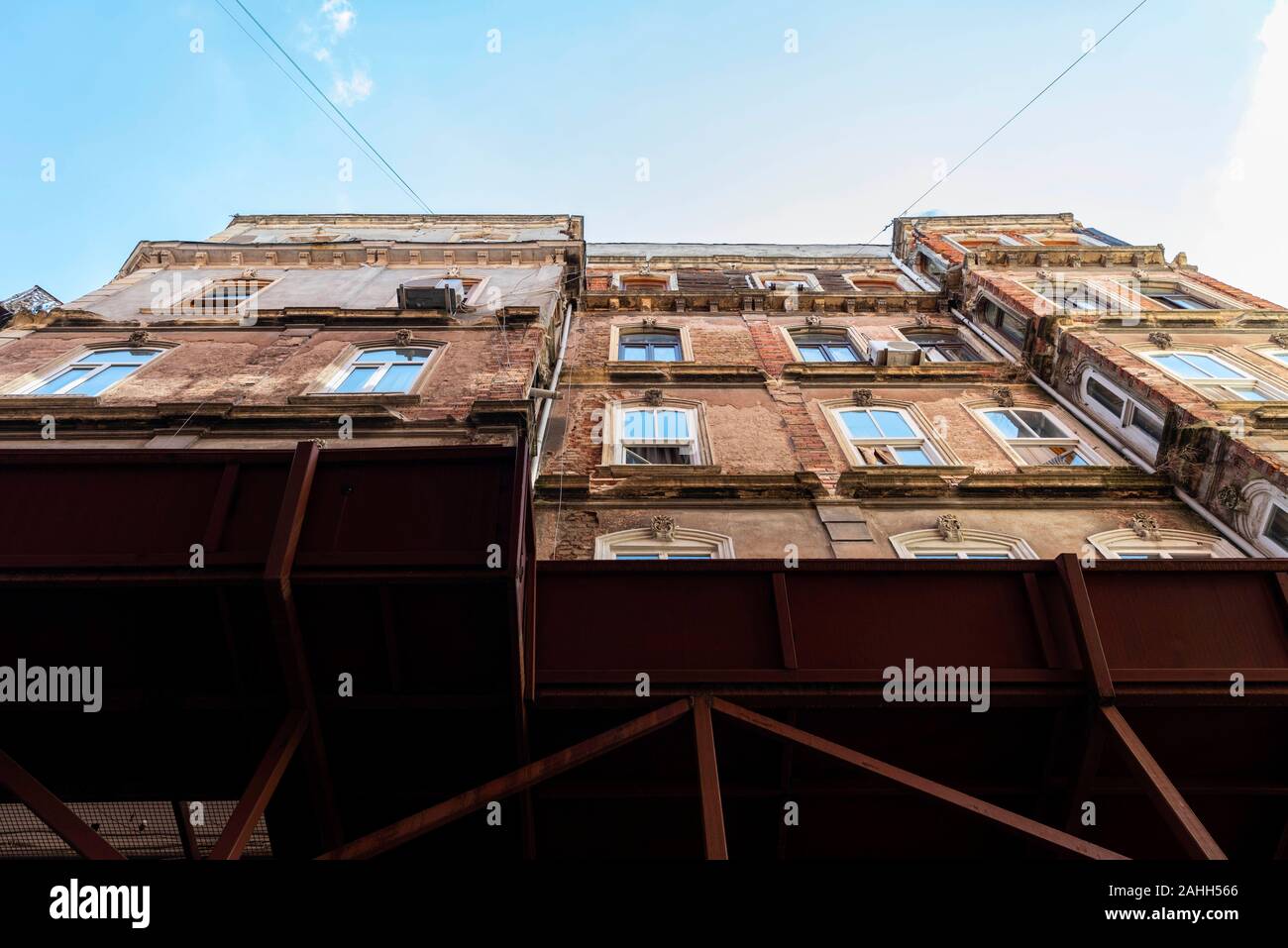 Old buildings in istanbul hi-res stock photography and images - Alamy