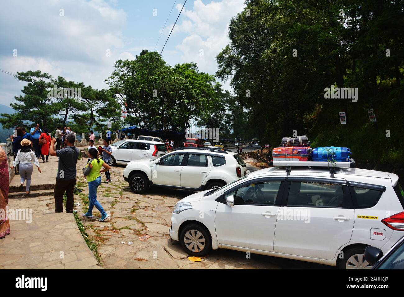 Tourists and Cars standing in Barapani or Umiam Lake viewing spot on ...