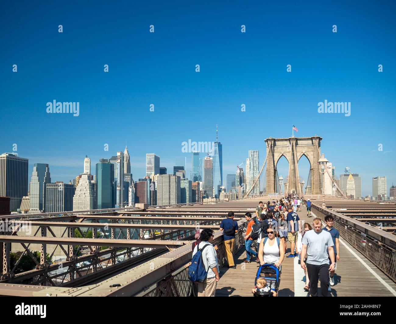Brooklyn bridge, New York, USA [ Brooklyn bridge architecture with ...