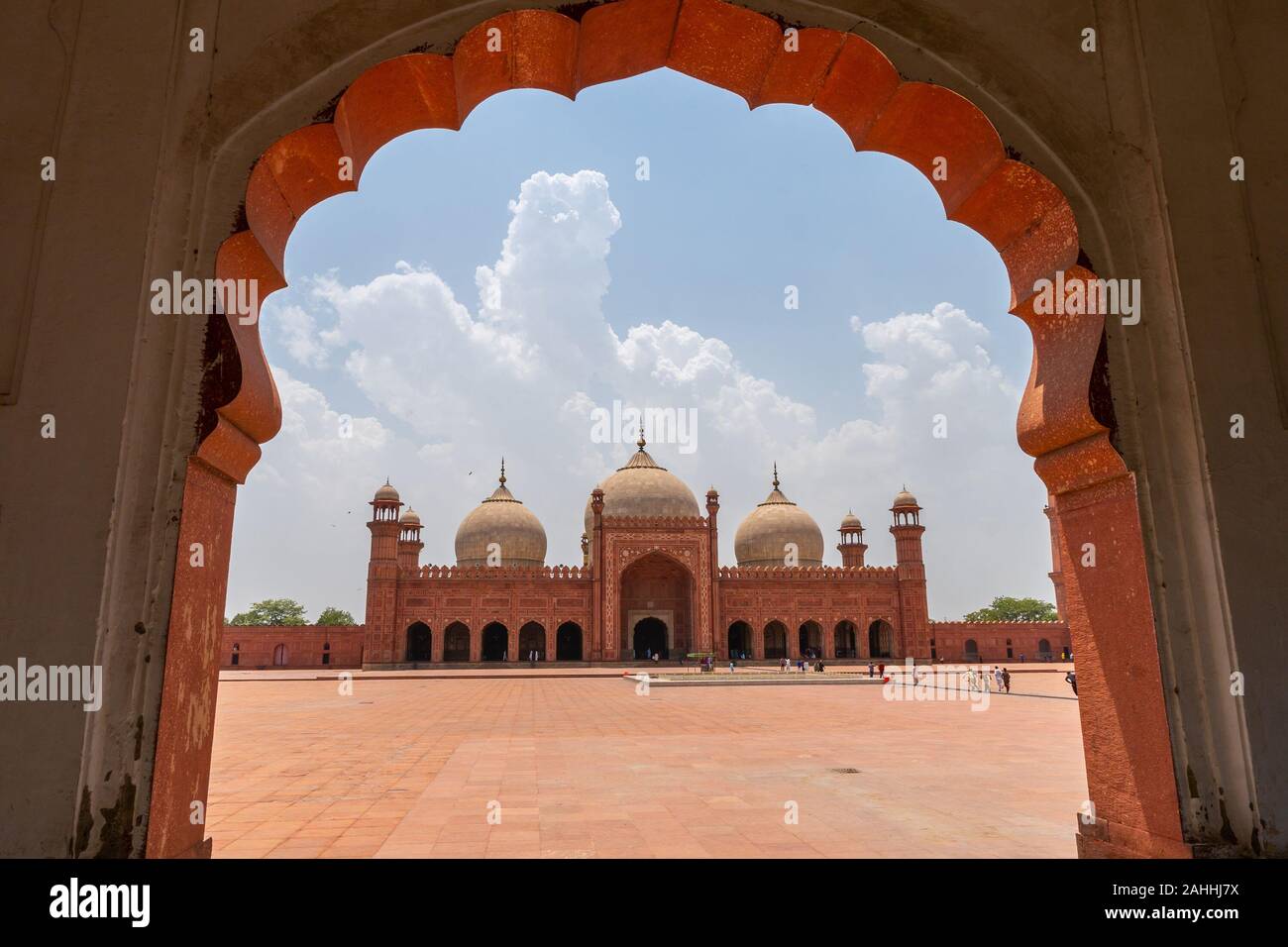 Badshahi Mosque Visitors