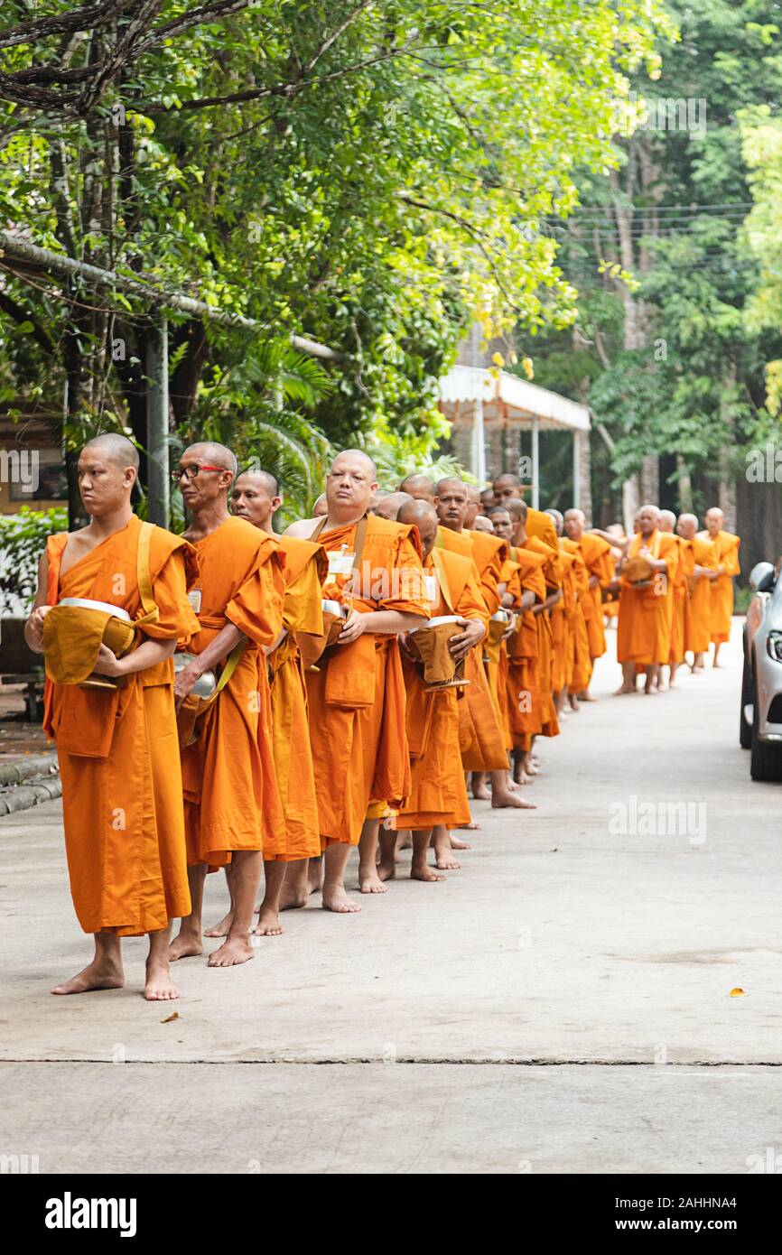 Phuket - Thailand, 7 May 2019 : Many Thai monk standing in a roll in ...