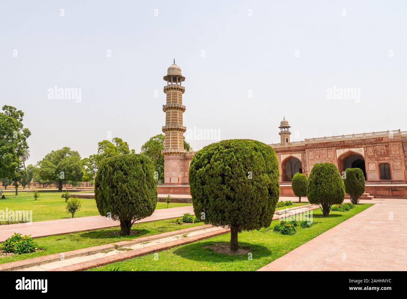 Lahore Shahdara Bagh Jahangir's Tomb Picturesque View of the Exterior ...