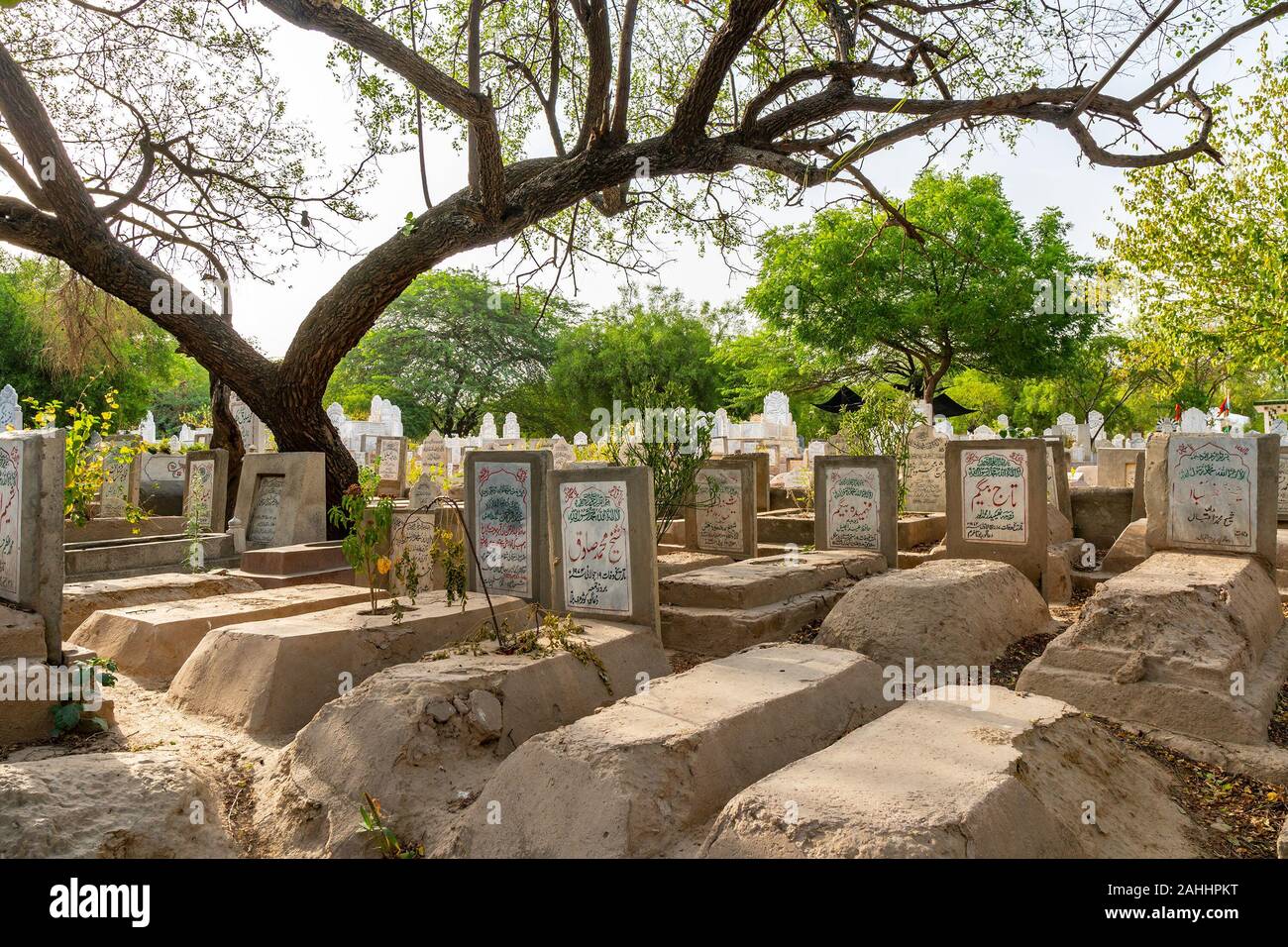 Muslim Graves Stock Photos & Muslim Graves Stock Images - Alamy