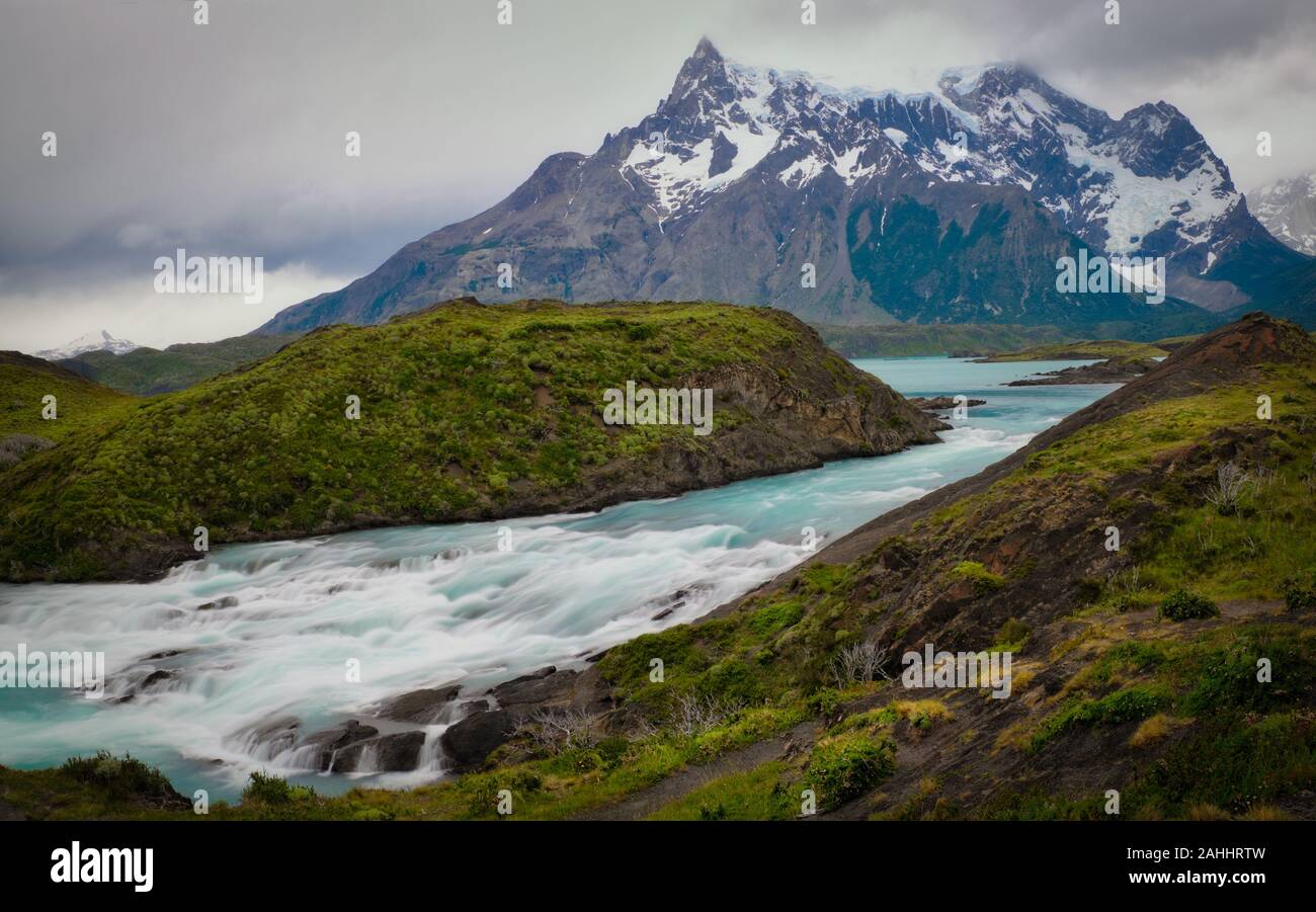 Salto Grande waterfall, Paine river, Torres del Paine National Park ...