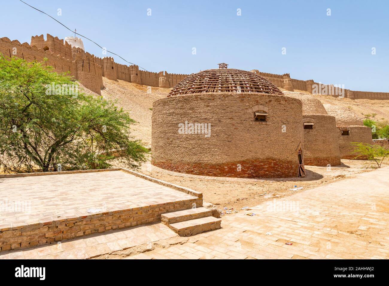 Sindh pakistan buildings hi-res stock photography and images - Alamy