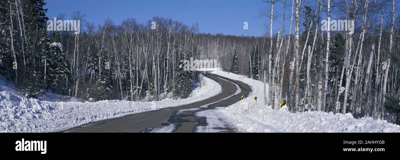 Minnesota winter trees landscape hi-res stock photography and images ...