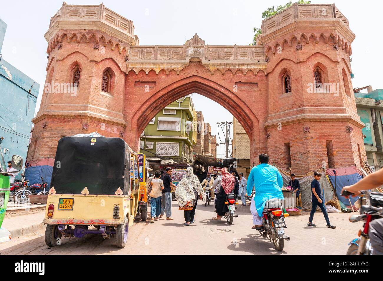 Multan Haram Gate Picturesque View with Rickshaw Walking People and ...