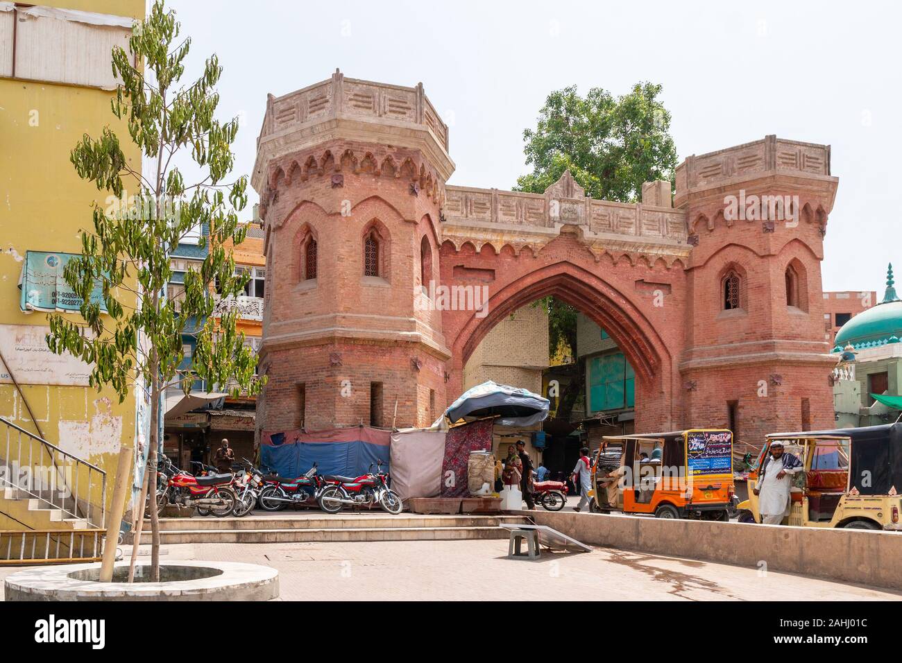Multan Haram Gate Picturesque View with Rickshaw Walking People and ...