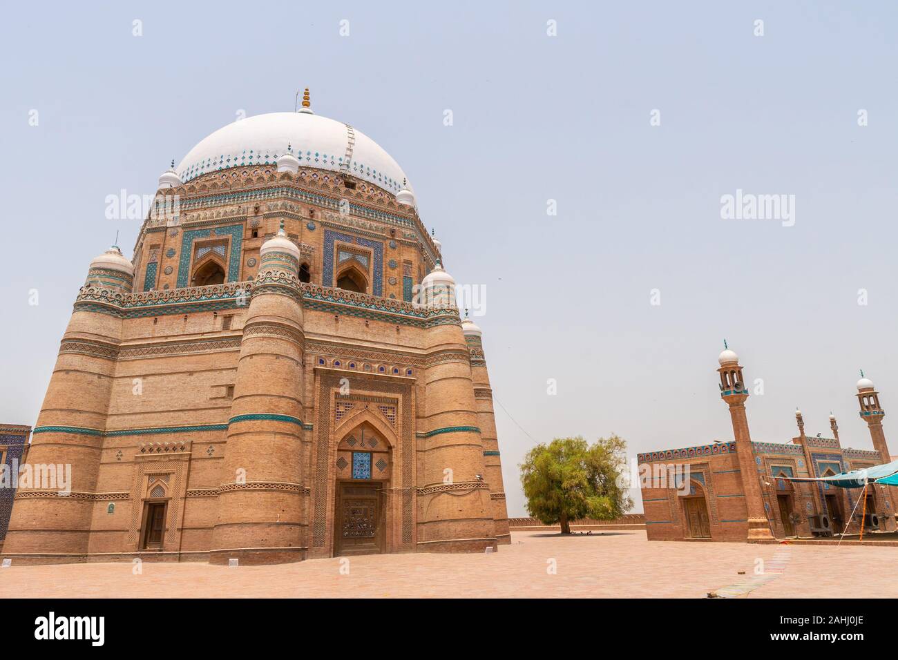 Multan Shah Rukn-e-Alam Sufi Tomb Tughluq Picturesque Breathtaking View ...