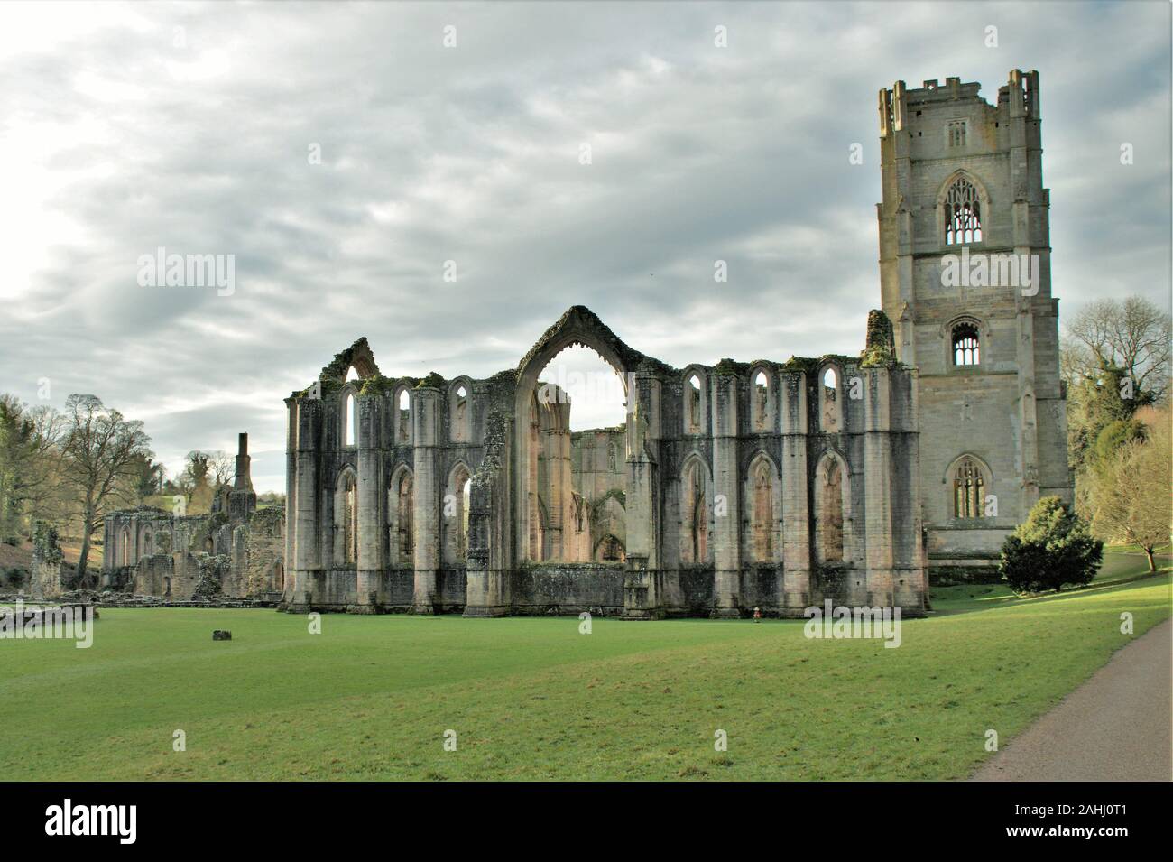 Fountains Abbey & Studley Royal Stock Photo - Alamy