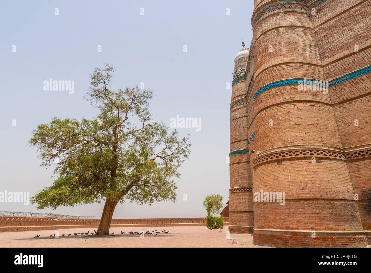 Multan Shah Rukn-e-Alam Sufi Tomb Tughluq Picturesque Breathtaking View ...