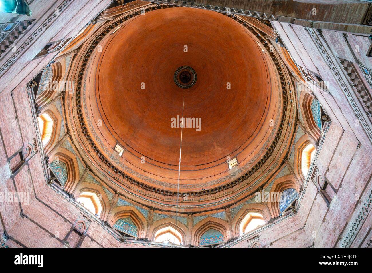 Multan Shah Rukn-e-Alam Sufi Tomb Tughluq Picturesque Breathtaking ...
