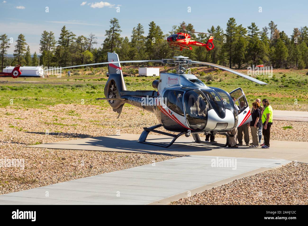 Maverick helicopter grand canyon hi-res stock photography and images ...