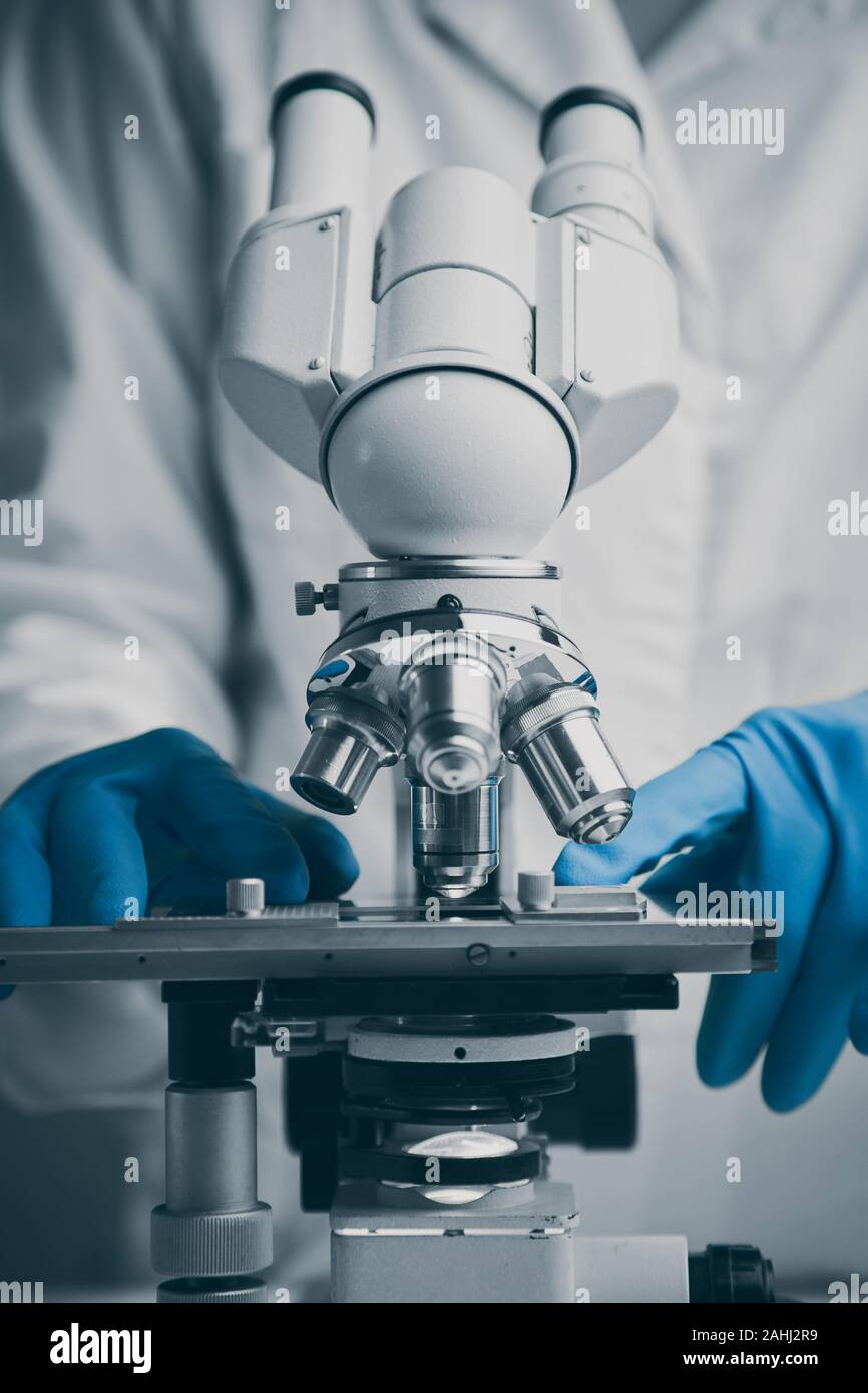 Sample slide microscope metal lens hi-res stock photography and images ...