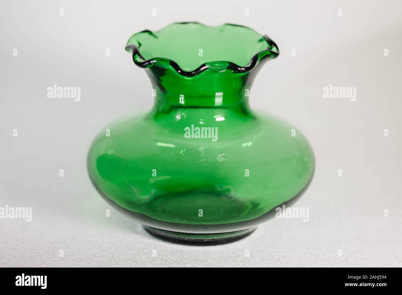 Vintage Small Green Round Vase Home And Living Vases Pe