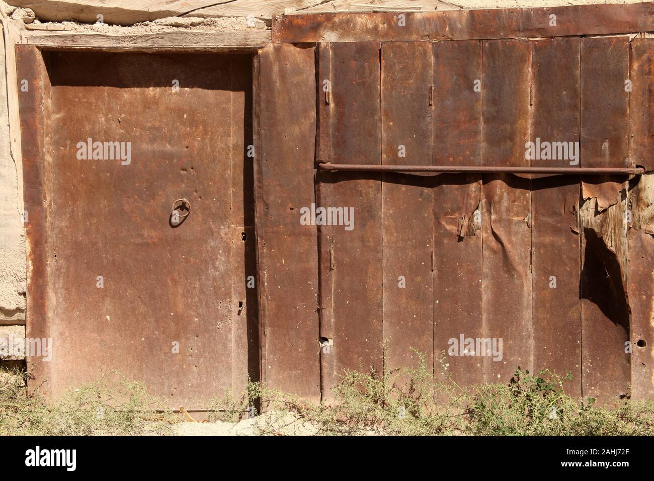 Old Rusty Metal Door Stock Photo - Alamy